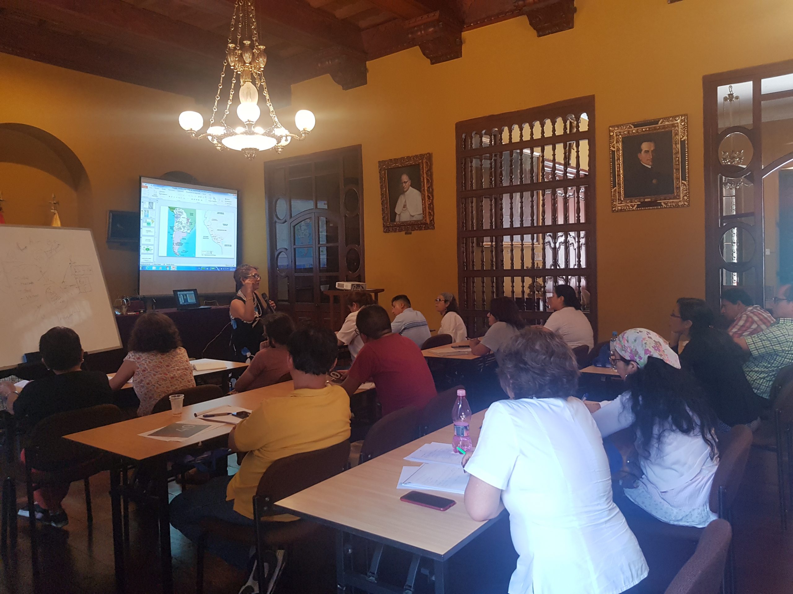 Cursos de verano en el Instituto Riva-Agüero: actualización en Historia ...